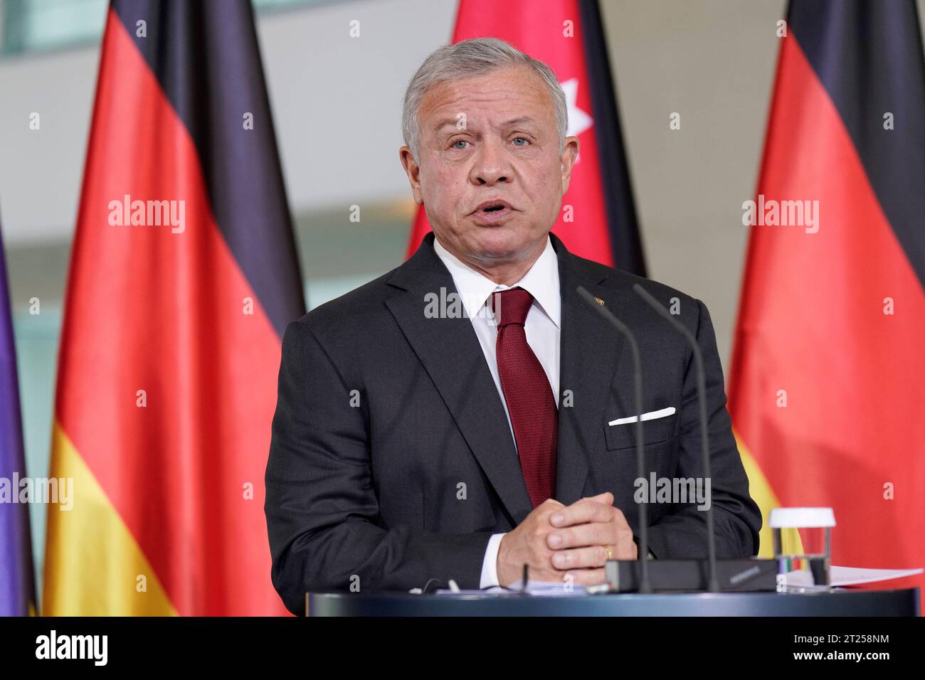 Konig abdullah ii hi-res stock photography and images - Alamy