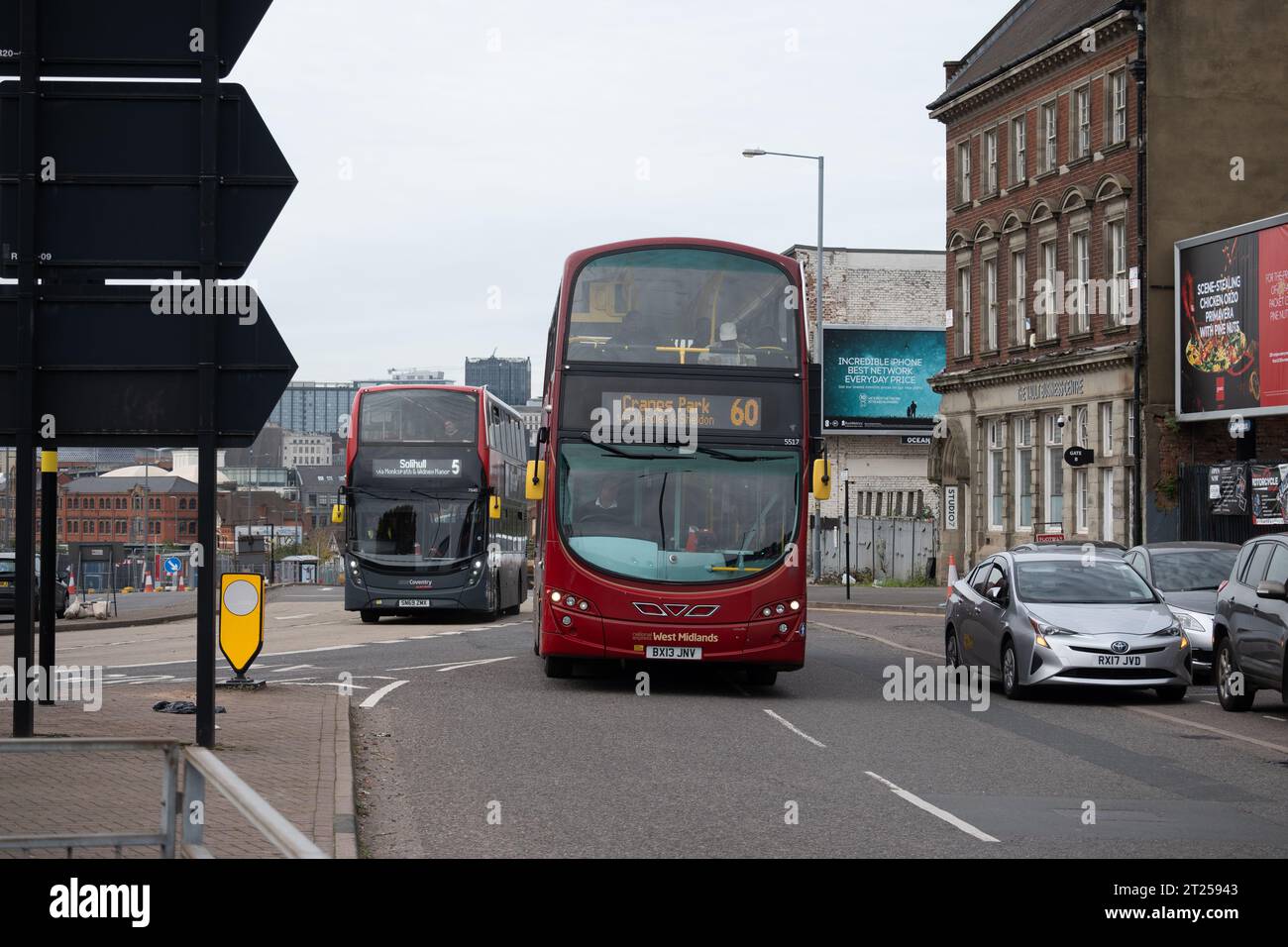 60 bus service hi-res stock photography and images - Alamy