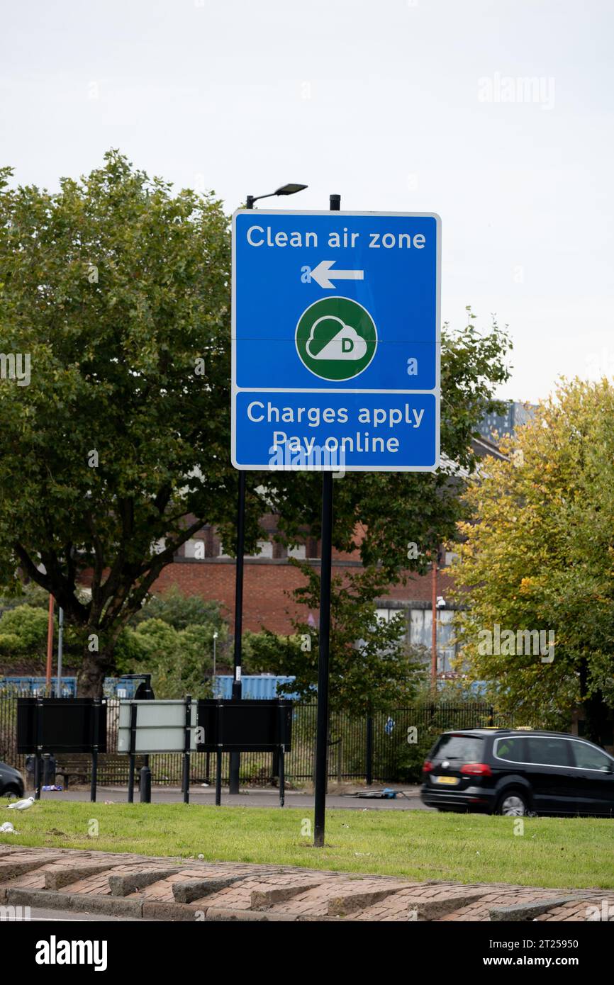 Clean air zone sign, Birmingham, West Midlands, England, UK Stock Photo ...