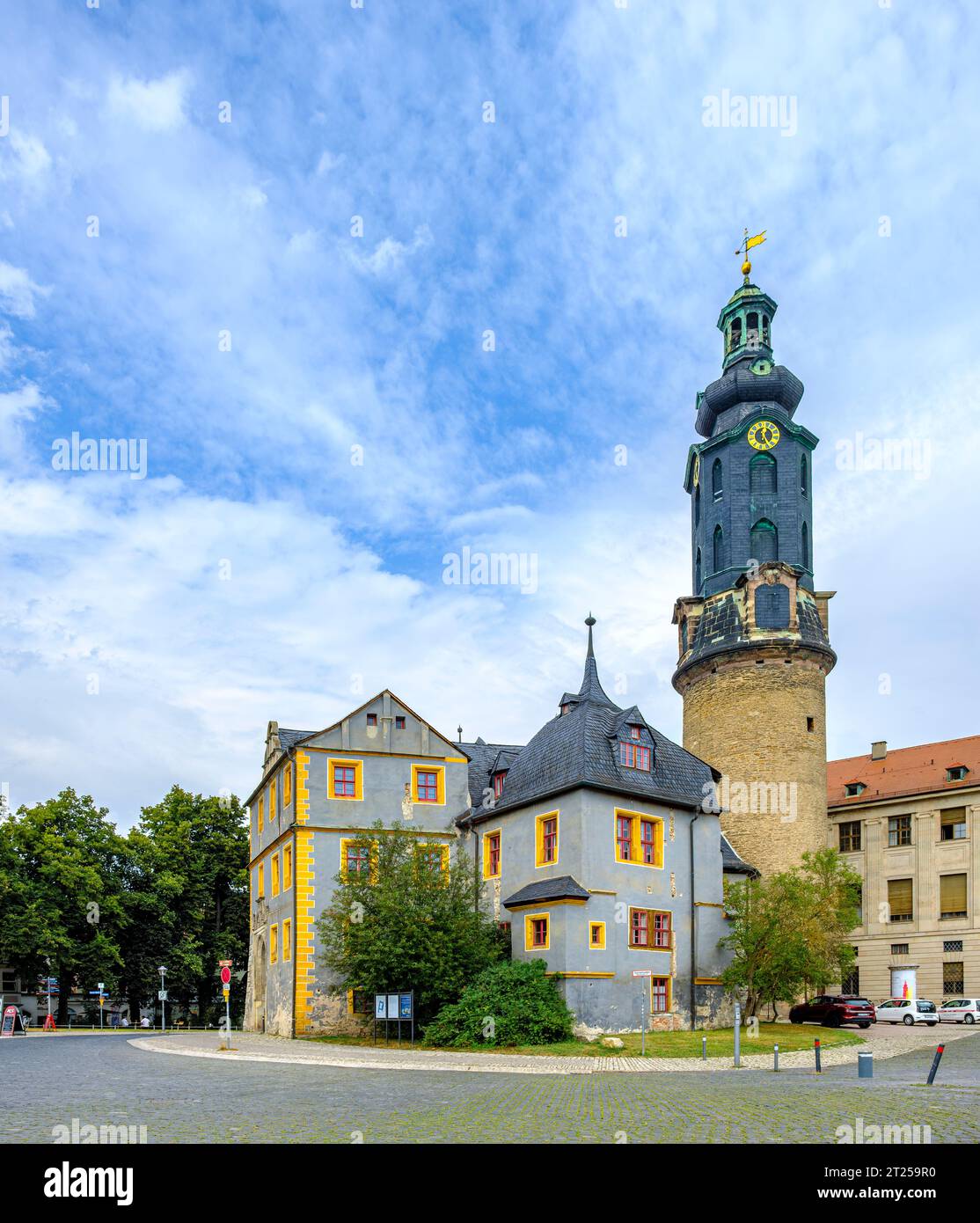 Edifice complex hi-res stock photography and images - Alamy