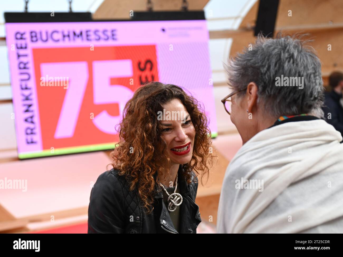 Environmental talk show hi-res stock photography and images - Alamy