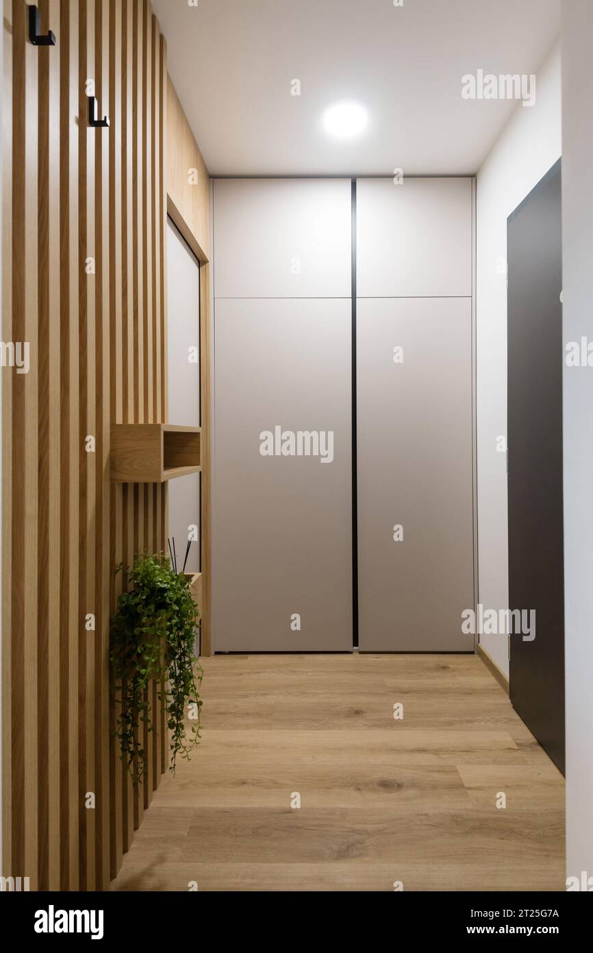 Urban door decor hi-res stock photography and images - Alamy