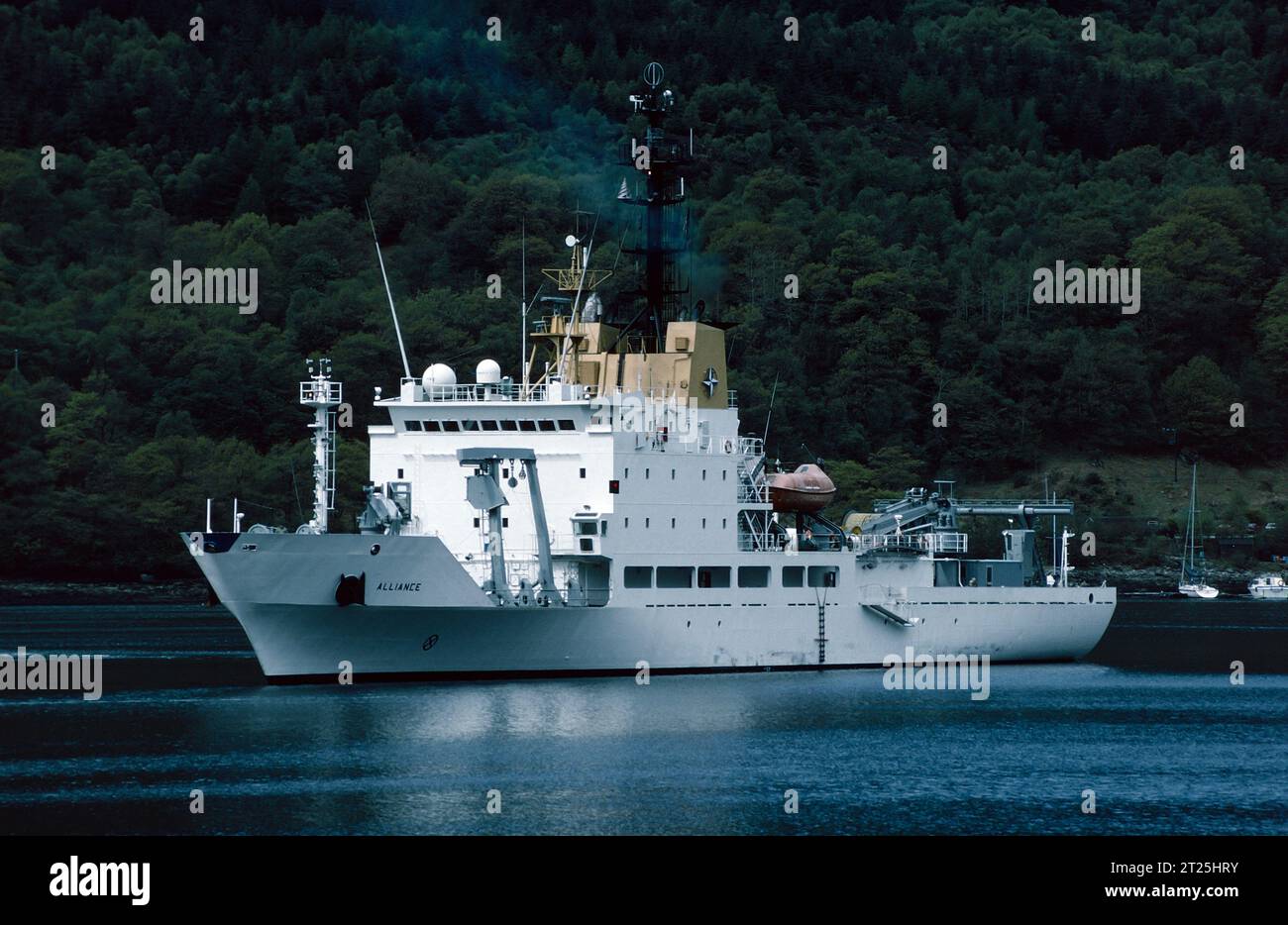 Nato ship hi-res stock photography and images - Alamy