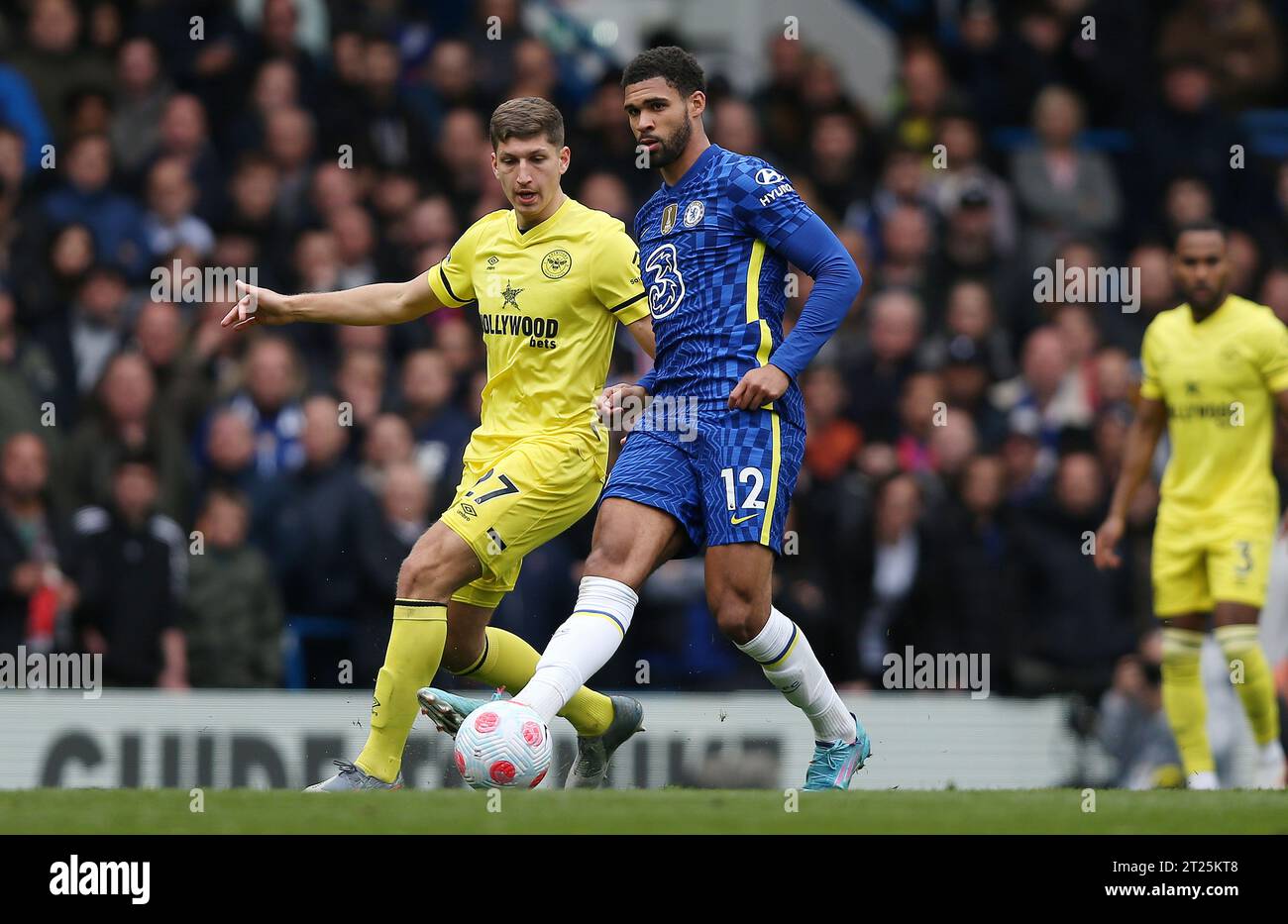 Ruben Loftus-Cheek of Chelsea on the ball against Brentford. - Chelsea ...