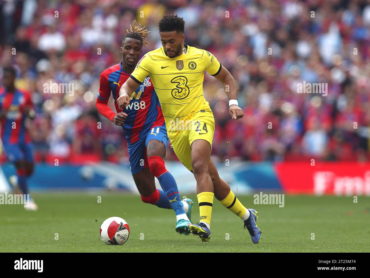 Reece James of Chelsea on the ball against Crystal Palace. - Chelsea v ...