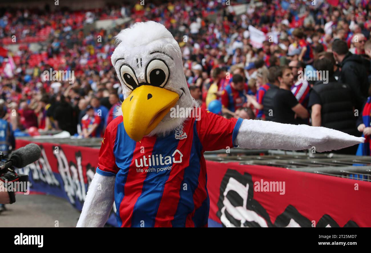 Crystal Palace mascot cheering on the team against Chelsea. - Chelsea v ...