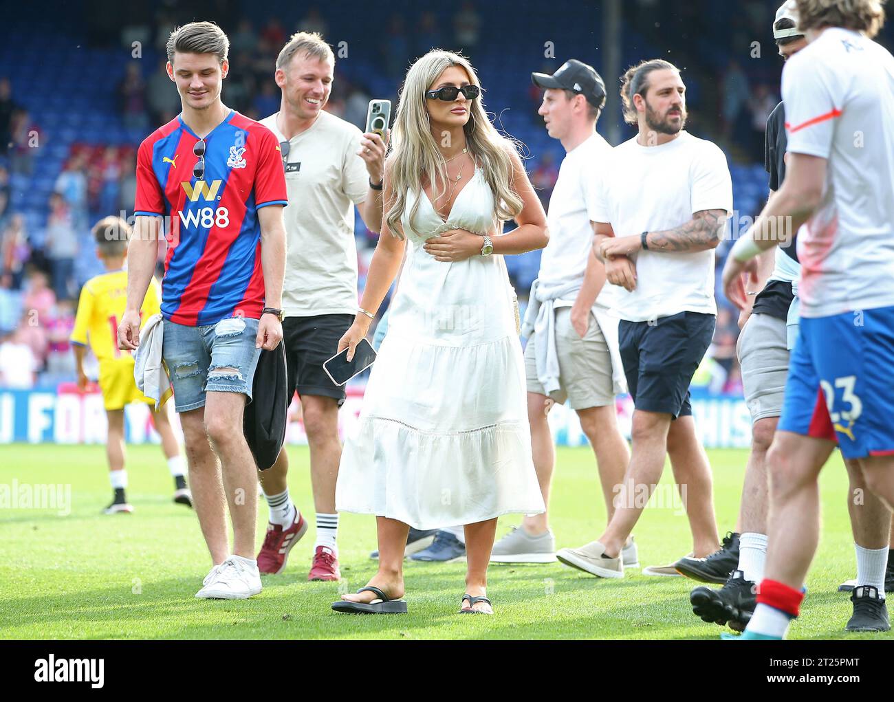 Aine May Kennedy partner of Conor Gallagher of England, Crystal Palace ...