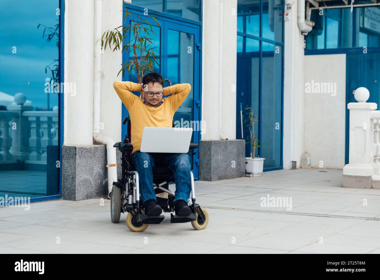 Communication devices for disabled hi-res stock photography and images - Alamy
