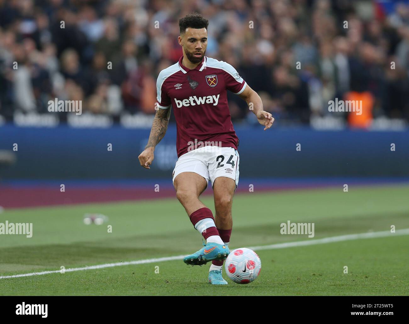 Ryan Fredericks of West Ham United on the ball against Arsenal. - West ...