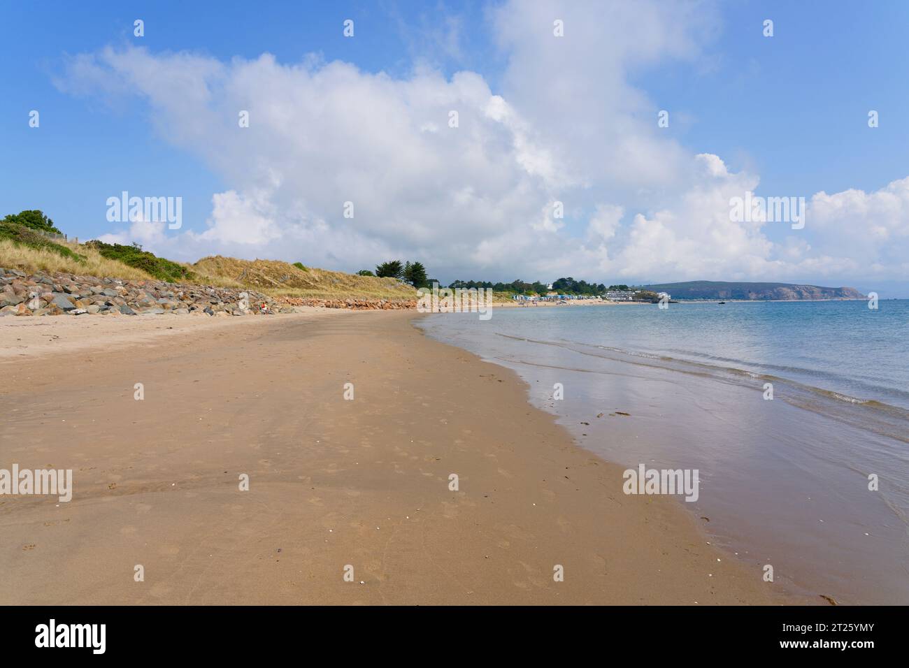 Abersoch wales beach people hi-res stock photography and images - Alamy