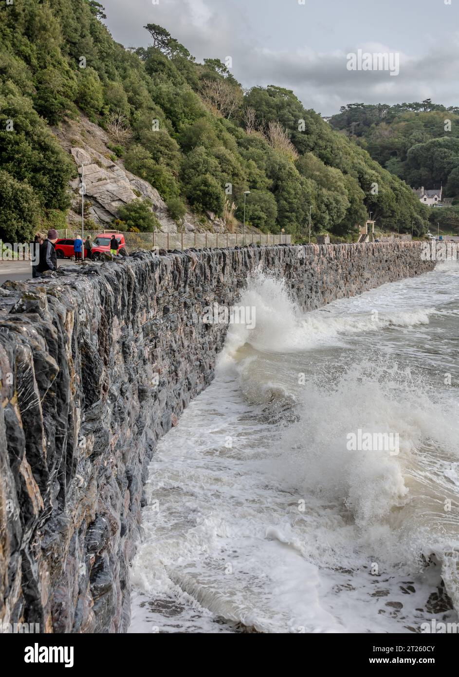 Torquay, UK. 17th Oct, 2023. Storm waves crash at Meadfoot Beach in ...