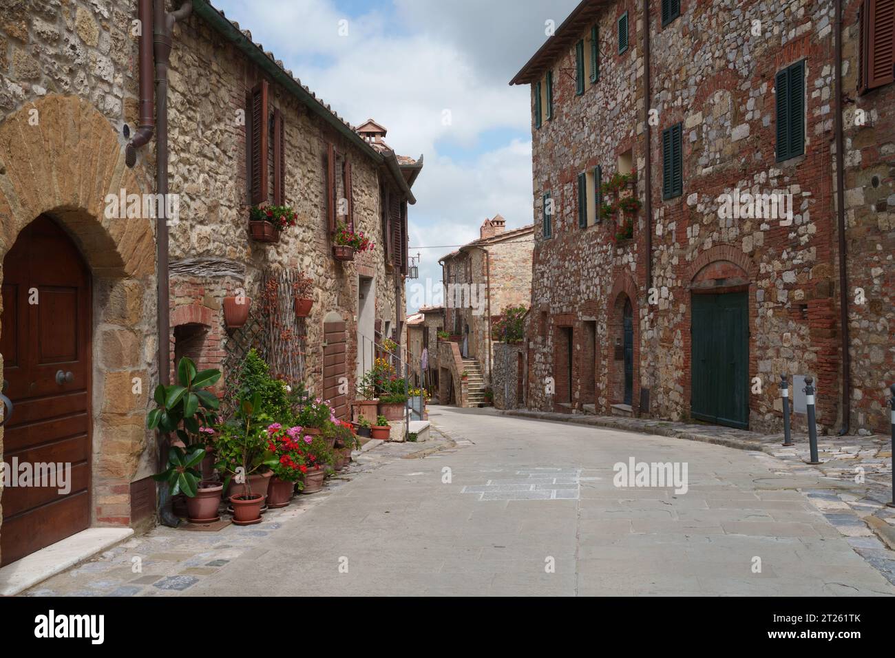 Montefollonico, historic town in Siena province, Tuscany, Italy Stock ...