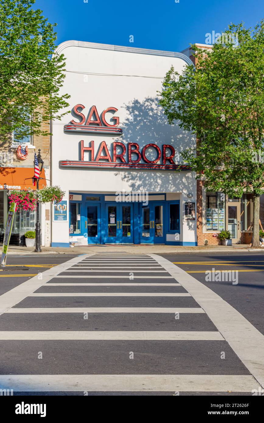 horizontal view of the sag harbor cinema Stock Photo - Alamy