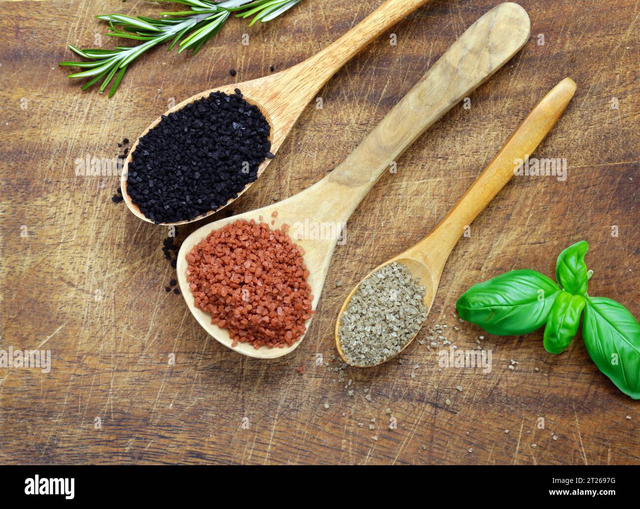different types of salt - black, pink, red Stock Photo - Alamy
