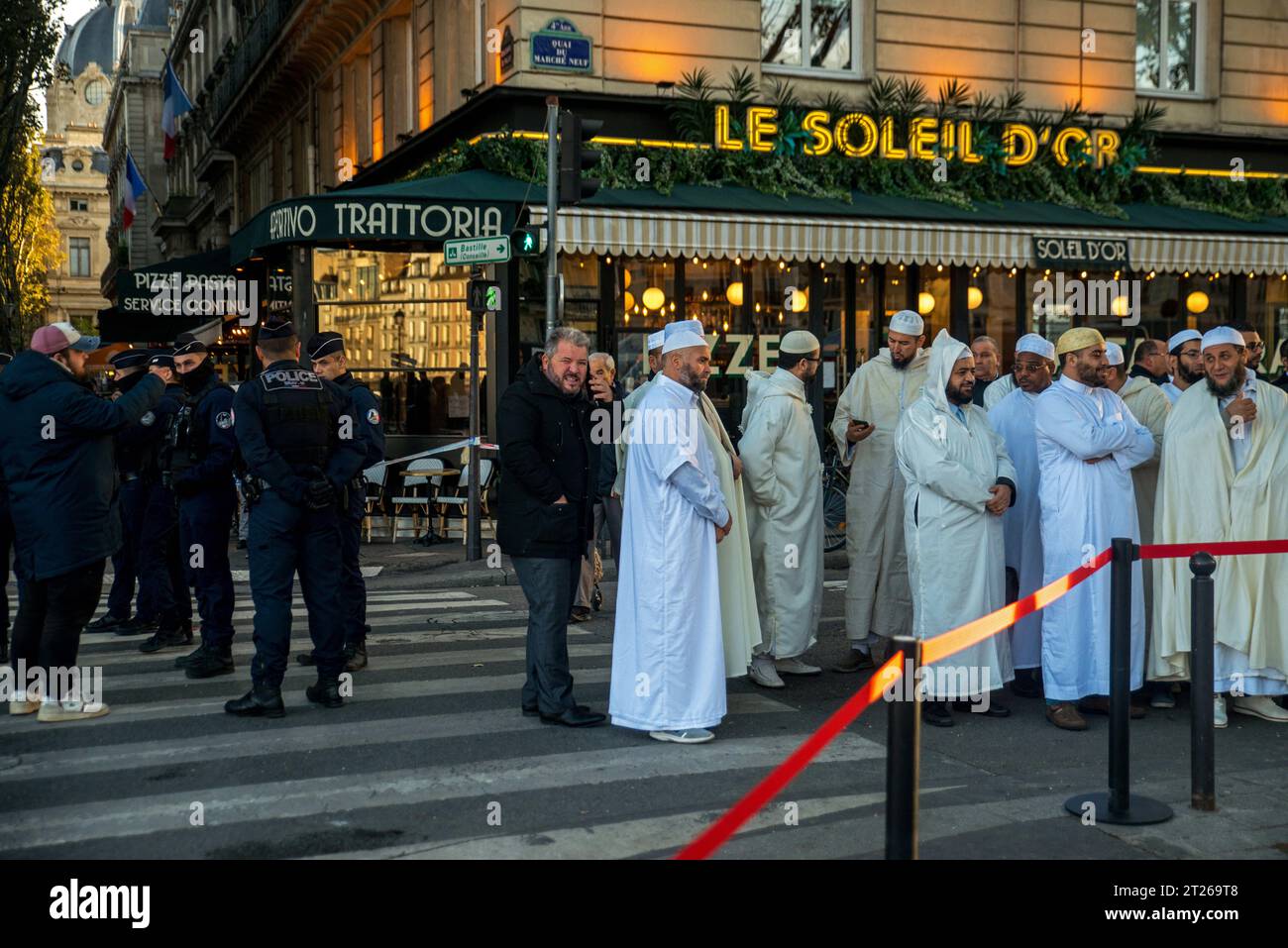 Paris, France. 17th Oct, 2023. Commemoration for the 62nd anniversary ...
