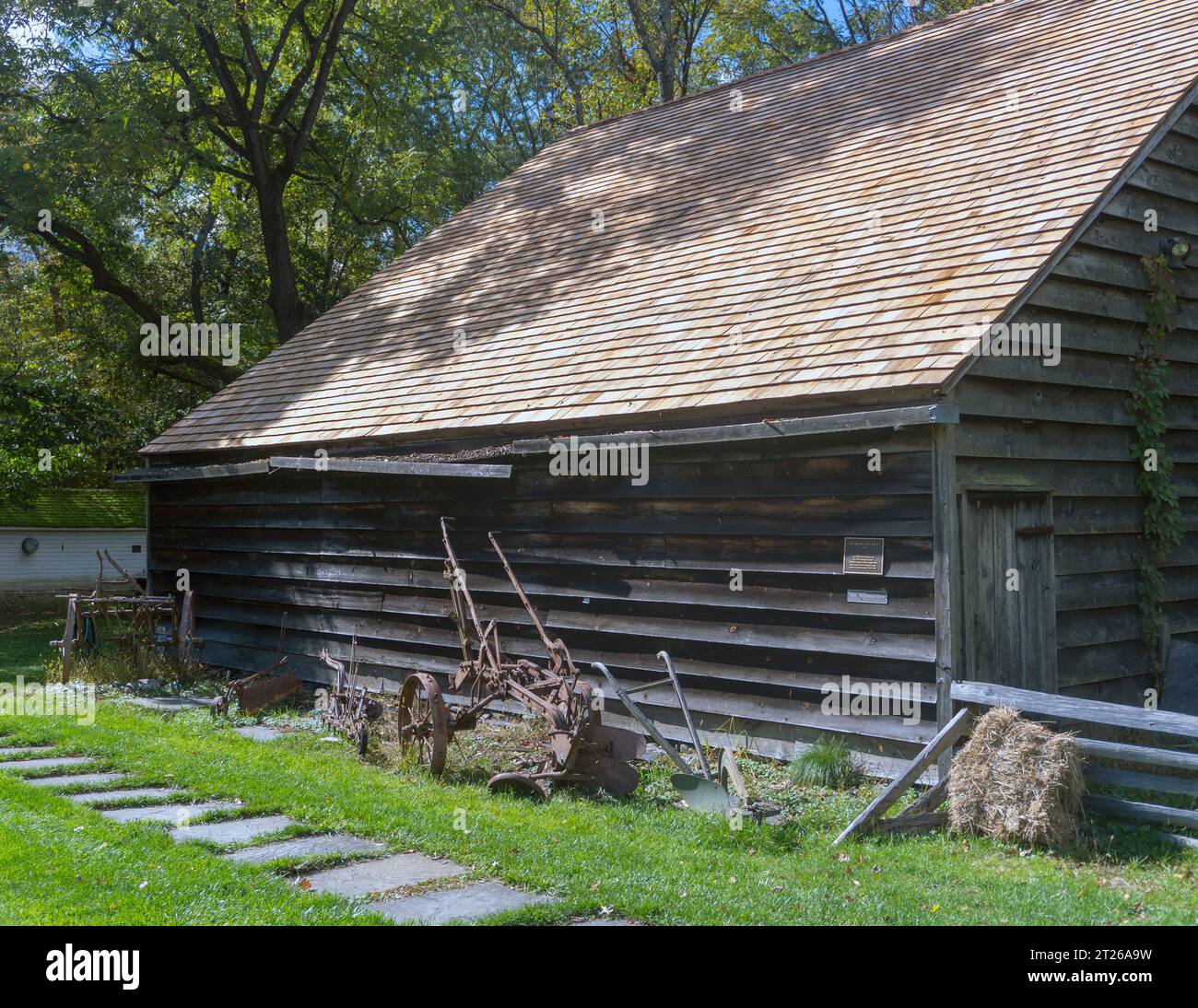 Old barn at the Hopper Goetschius Museum in Upper Saddle River, NJ ...