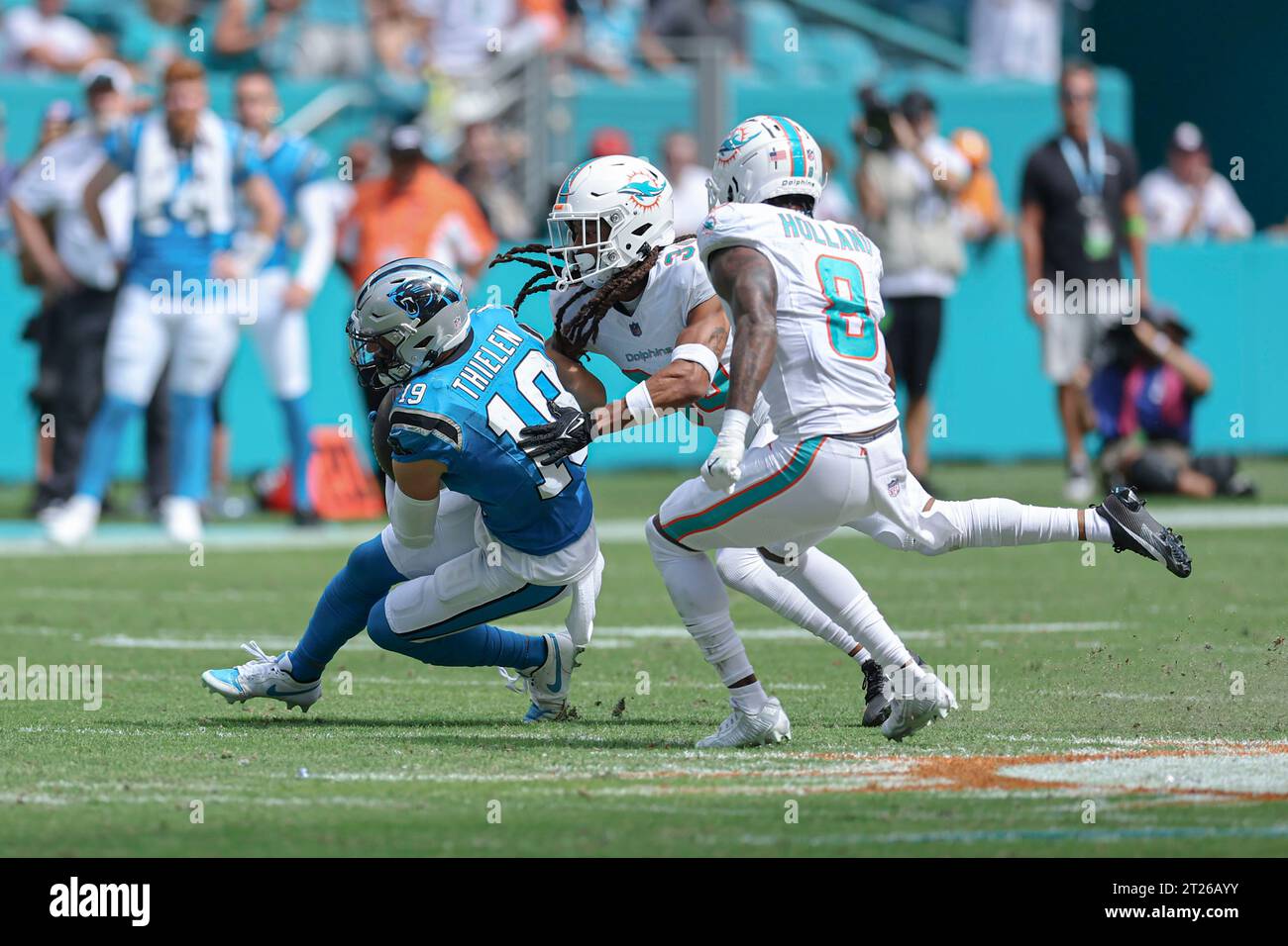 Miami. FL USA; Carolina Panthers wide receiver Adam Thielen (19) makes ...