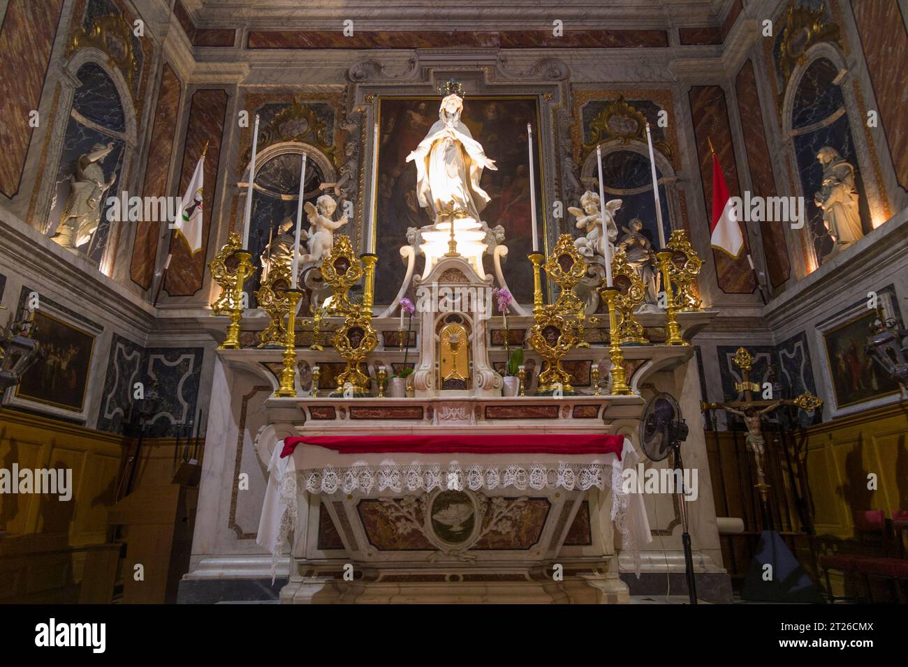 Altar de la misericordia hi-res stock photography and images - Alamy