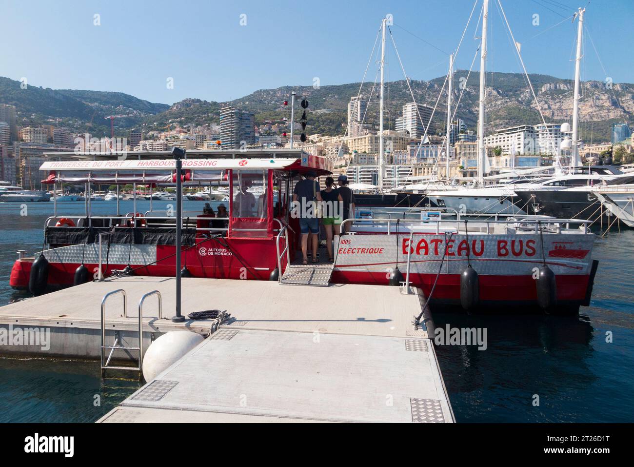 Bateau bus / 100% electric solar power water boat which crosses Monaco ...