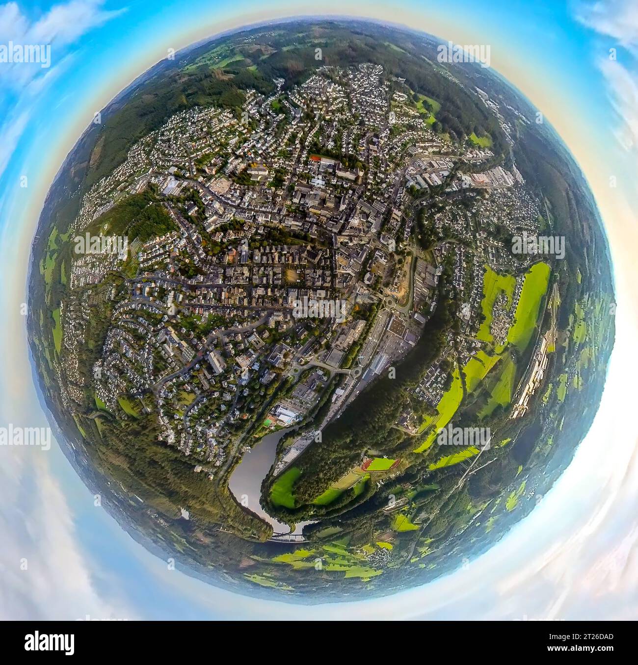 Luftbild, Stadtmitte Innenstadtansicht, Fluss Bigge, Erdkugel, Fisheye ...