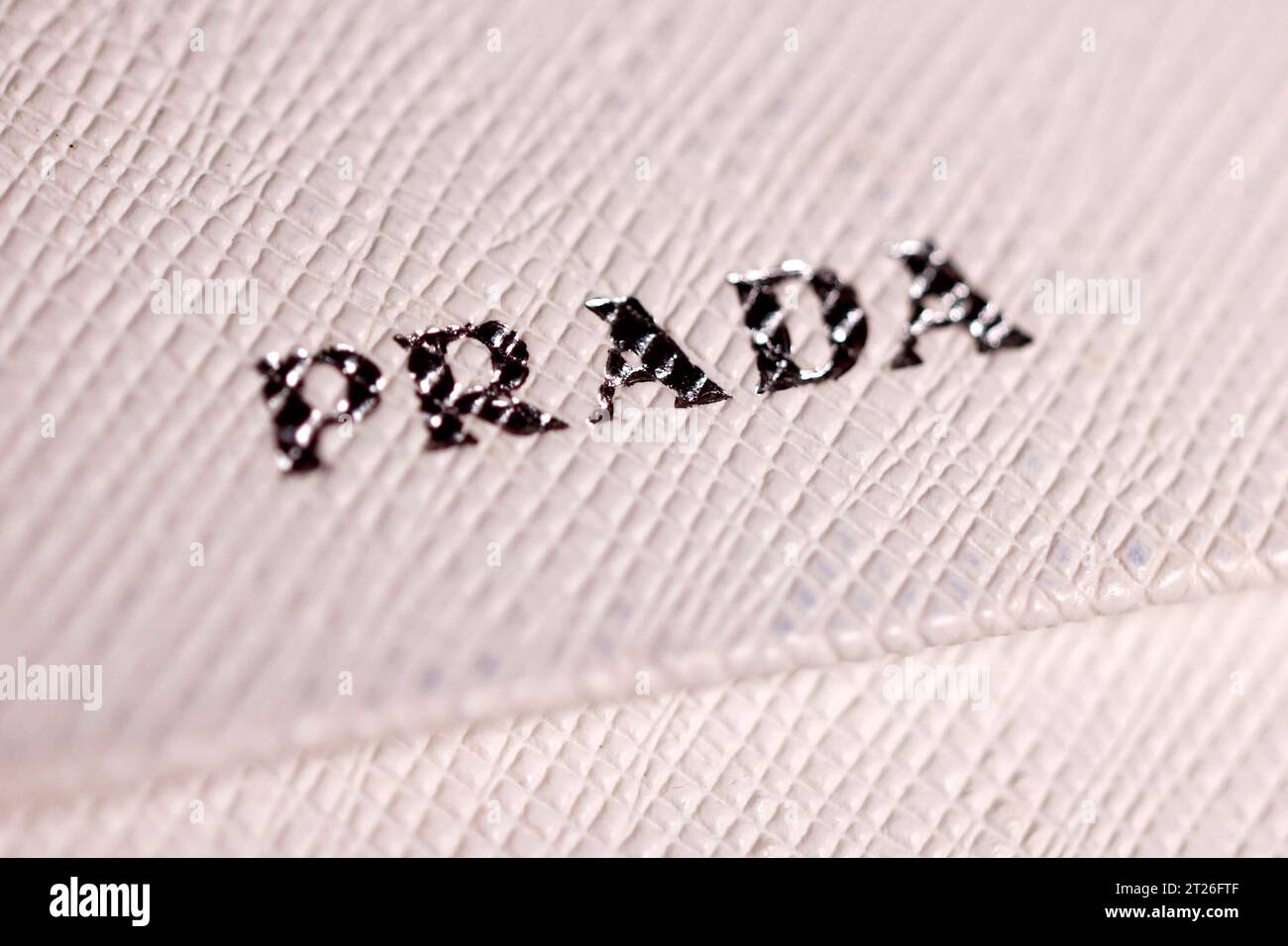 Luxusbrillen hi-res stock photography and images - Alamy