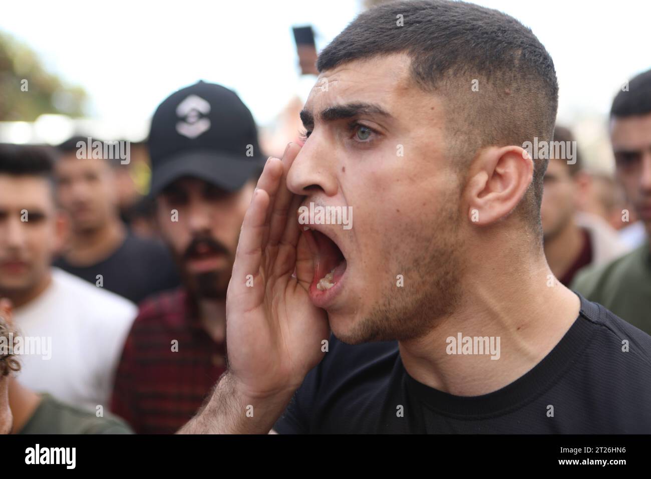 People carry the death body of 17-year-old Palestinian Muhammed Nidal ...