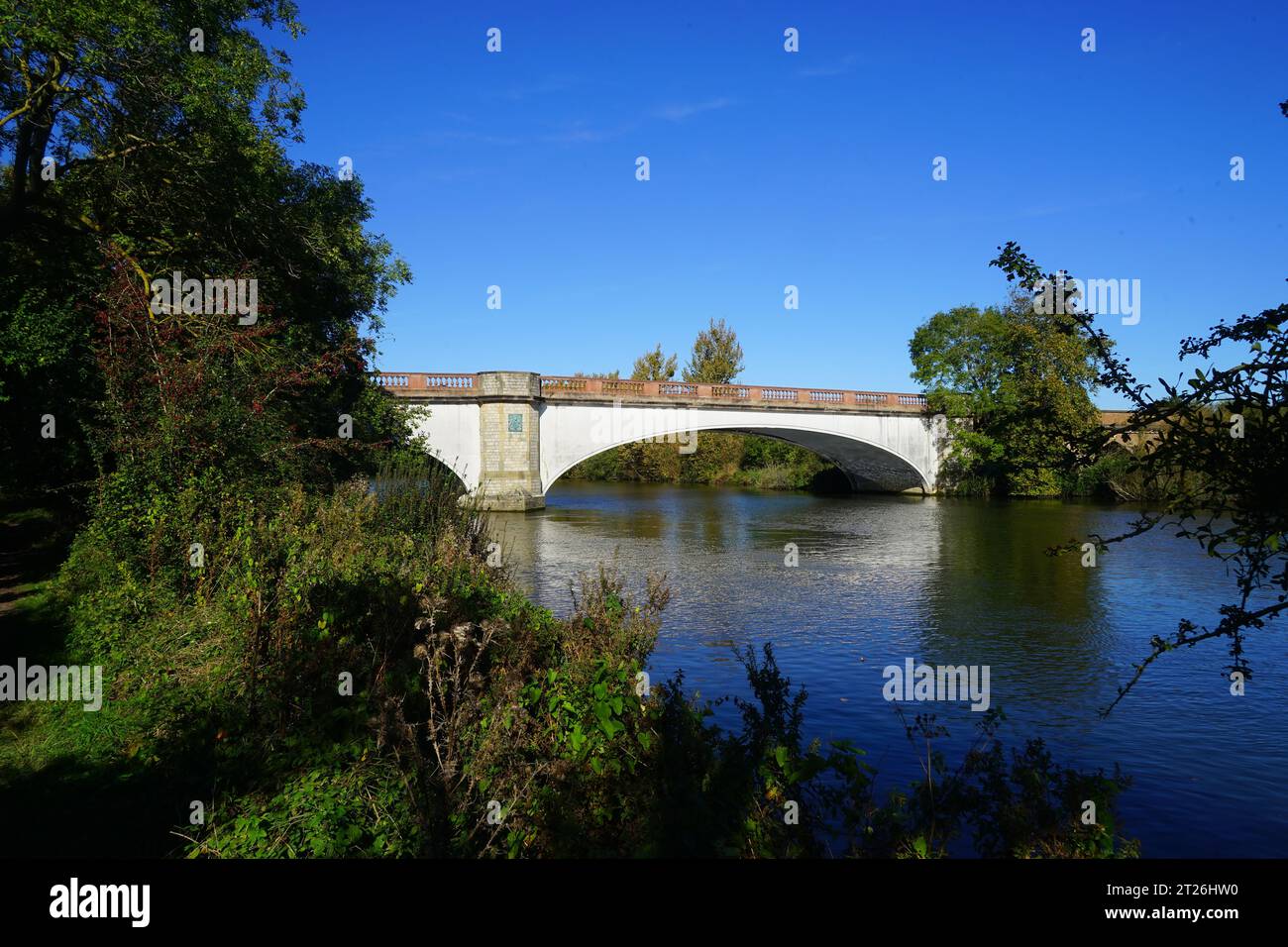The Albert Bridge over the Thames near Datchet Stock Photo - Alamy