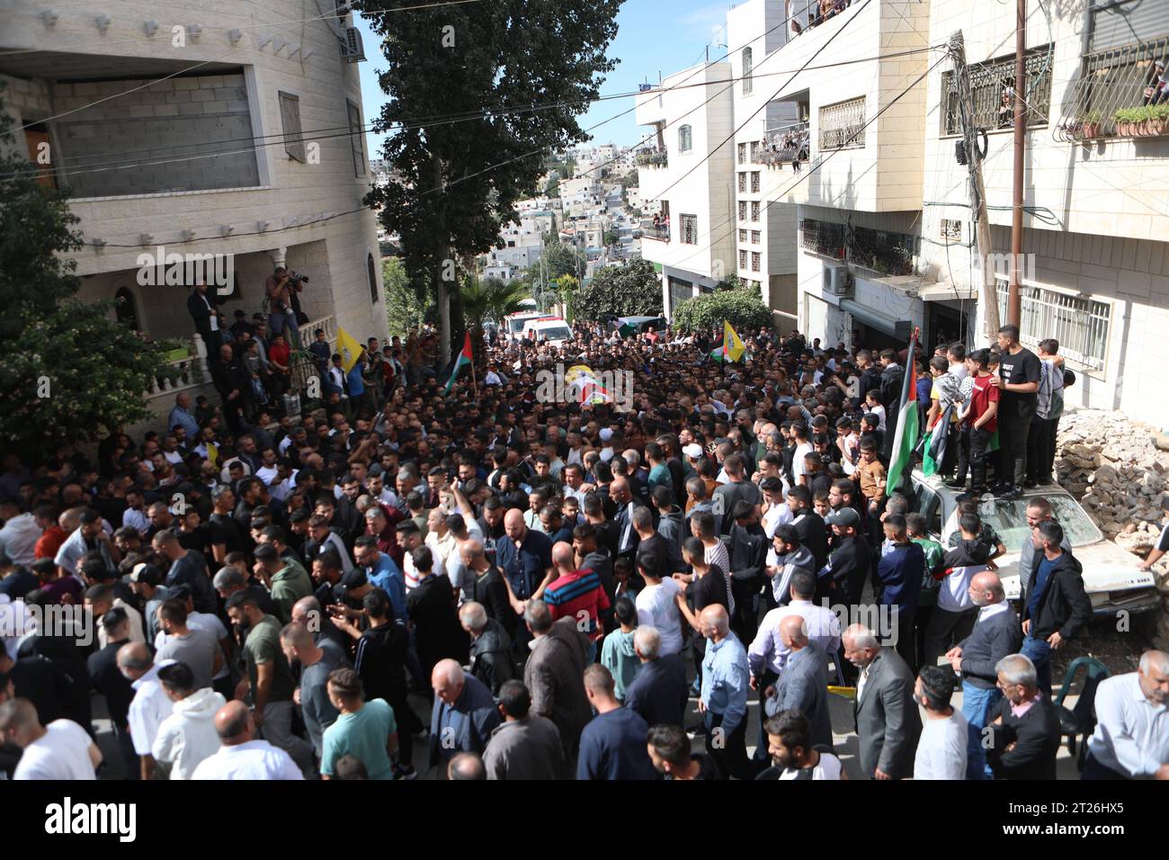 People carry the death body of 17-year-old Palestinian Muhammed Nidal ...