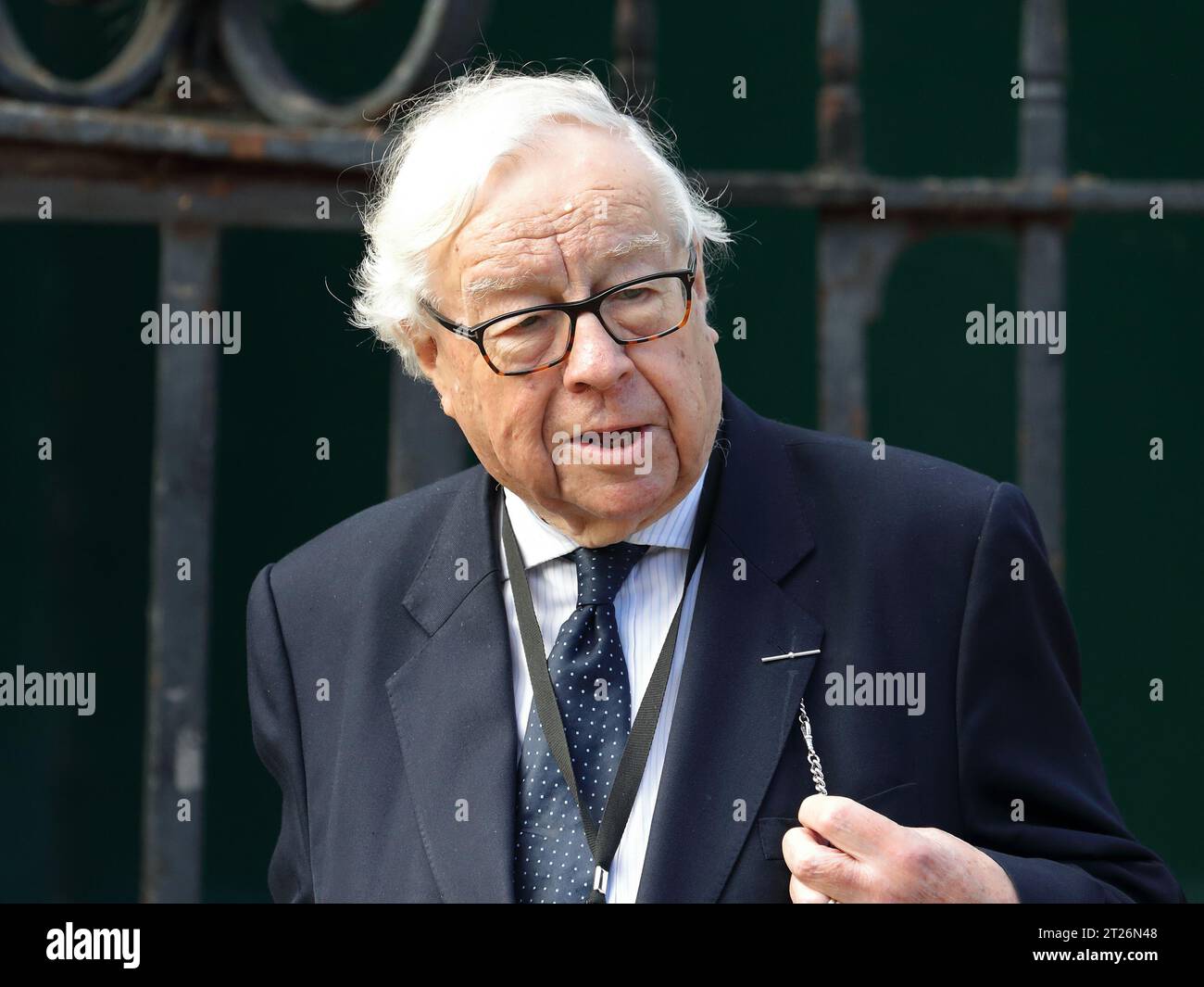 Lord cormack hi-res stock photography and images - Alamy