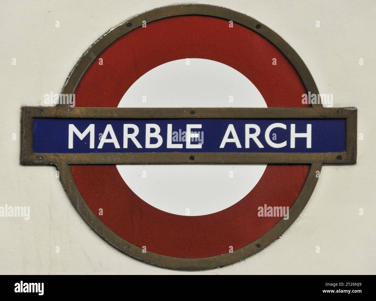 London, UK - July 4, 2008: The iconic Marble Arch station in the heart ...