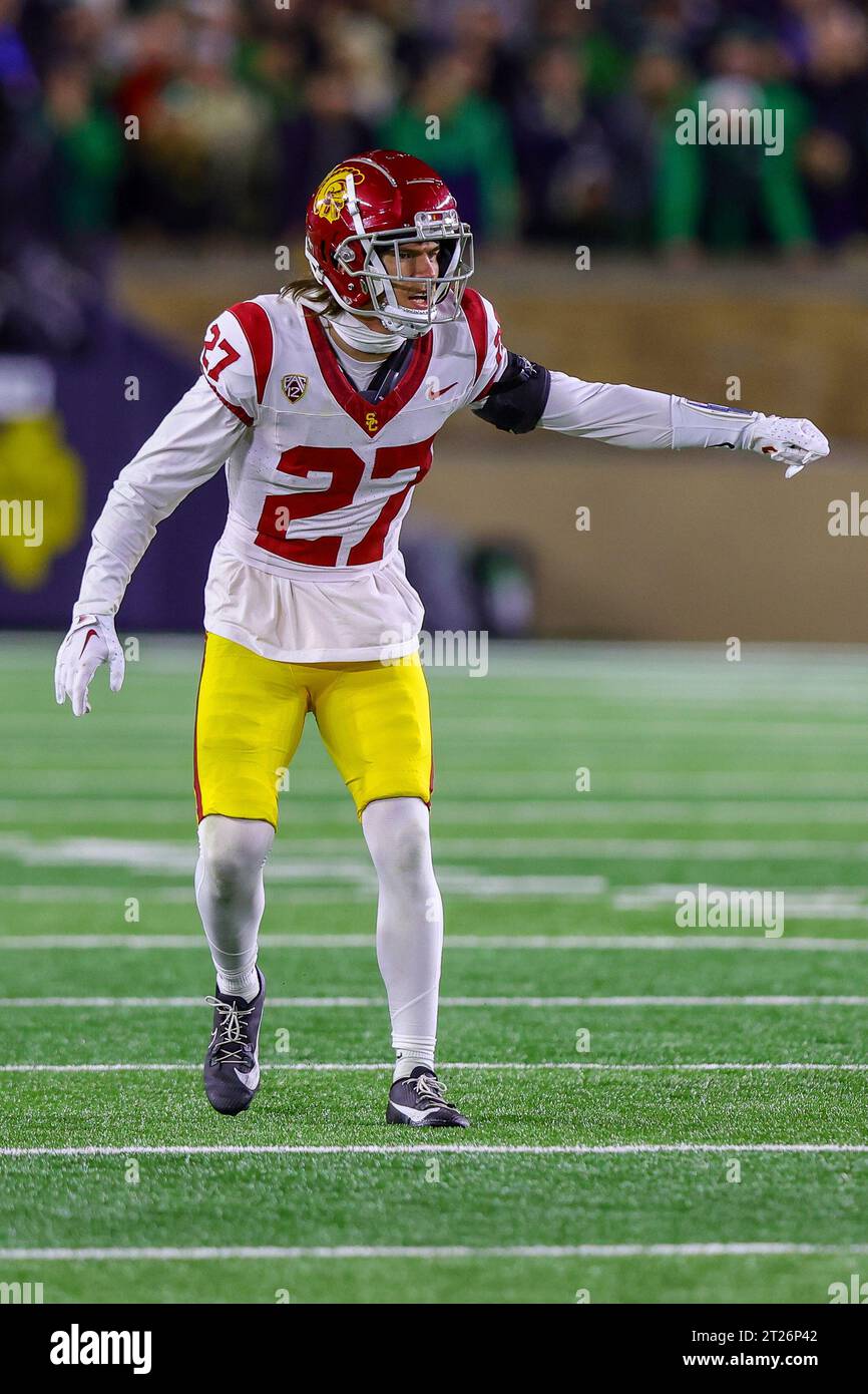 SOUTH BEND, IN - OCTOBER 14: USC Trojans safety Bryson Shaw (27) calls ...