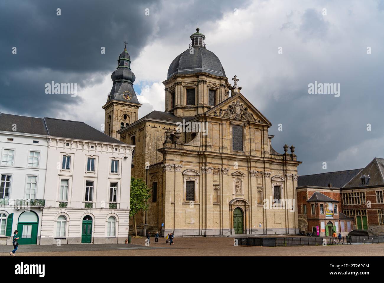 Our Lady of Saint Peter's Church in Ghent, Belgium Stock Photo - Alamy