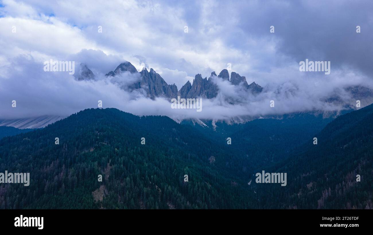 Hyper panorama italian dolomites hi-res stock photography and images ...