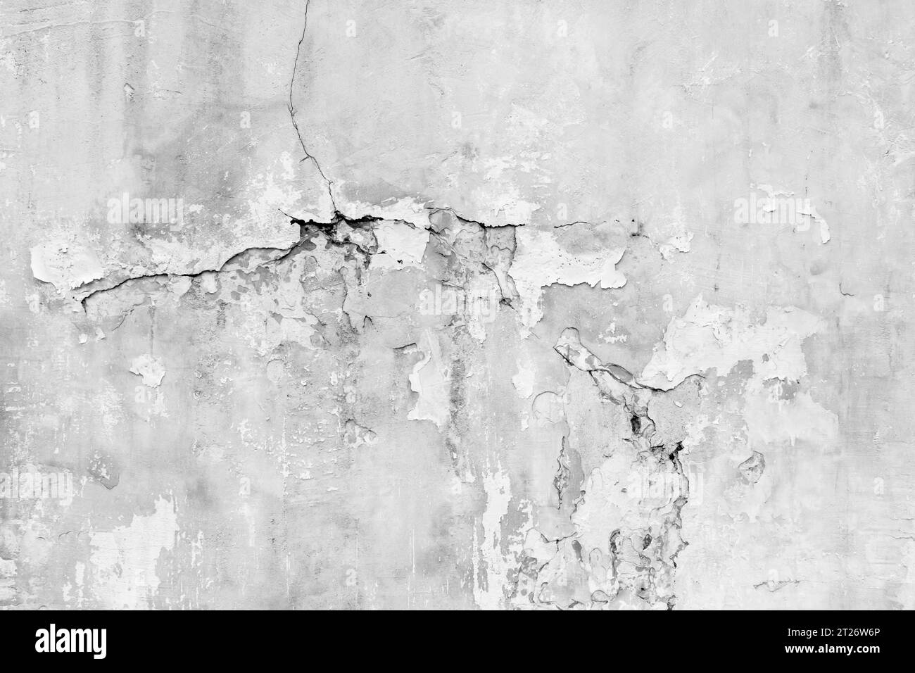 Old wall with deep cracks. Grunge gray color texture. Destruction on ...