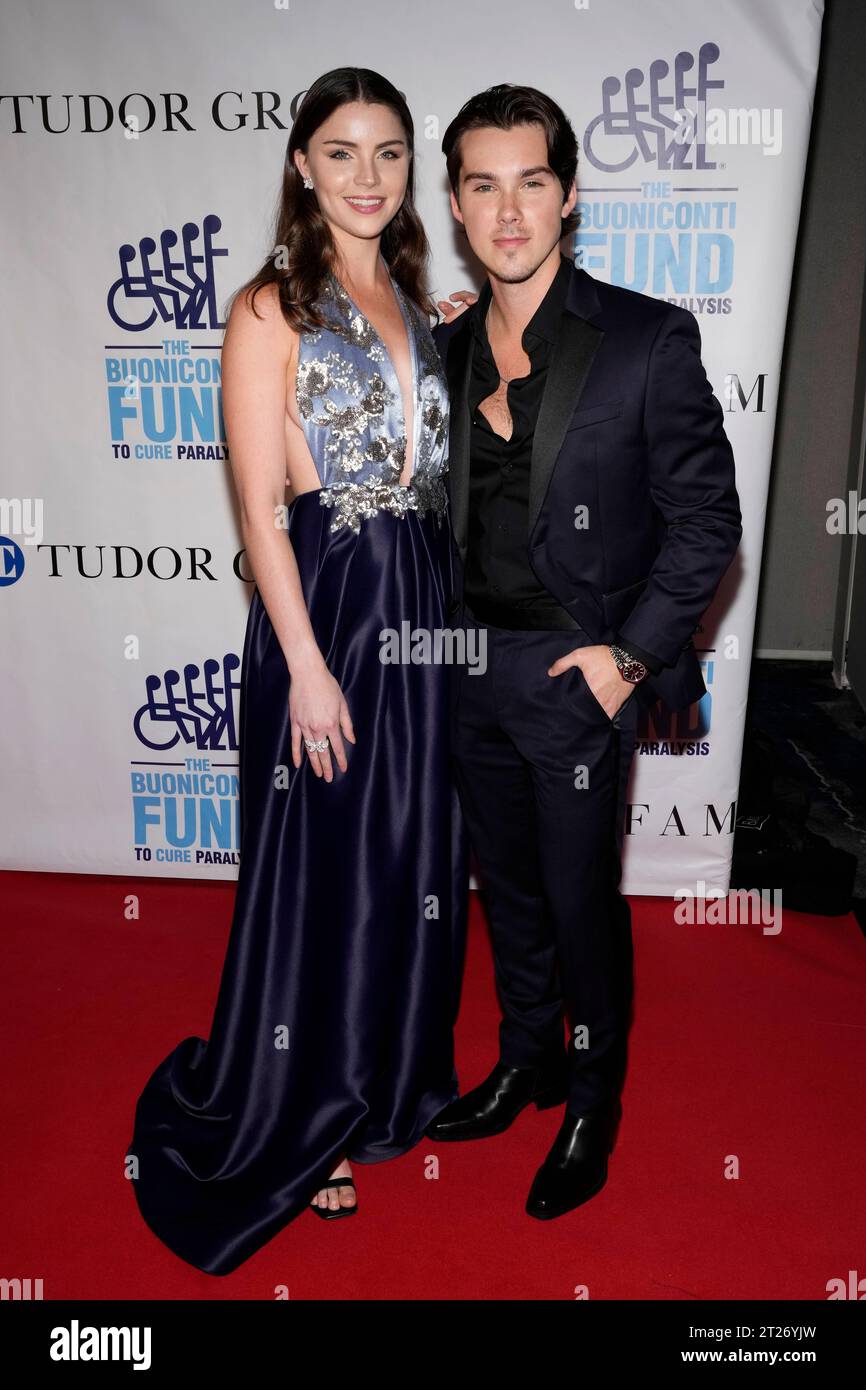 Carolynn Shada and Jeremy Shada attend the 38th annual Great Sports ...