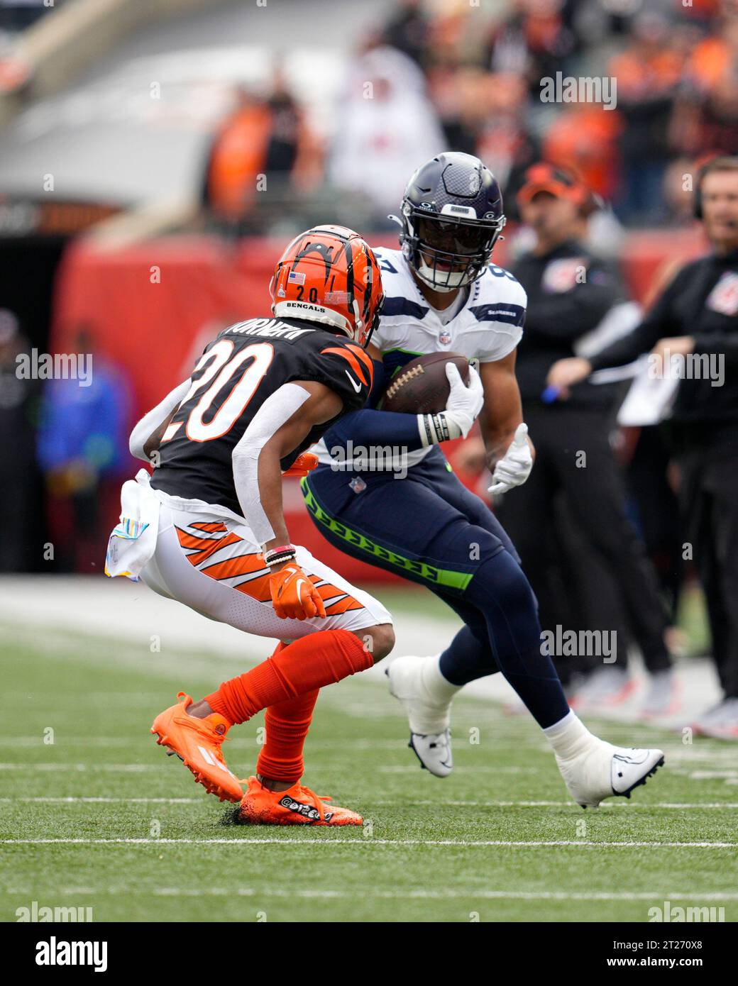 Seattle Seahawks tight end Noah Fant (87) makes a catch against ...