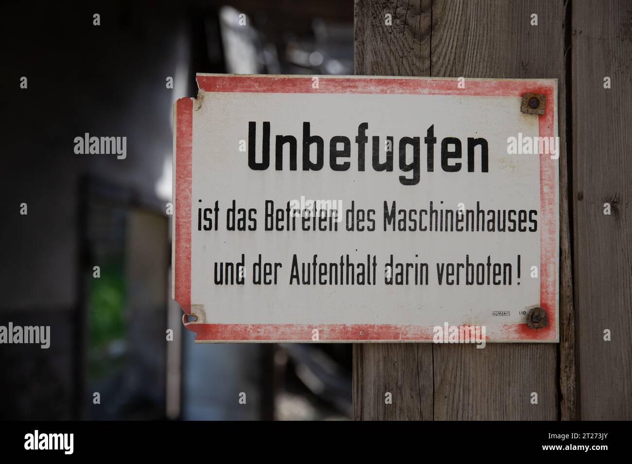 Schild betreten verboten hi-res stock photography and images - Alamy
