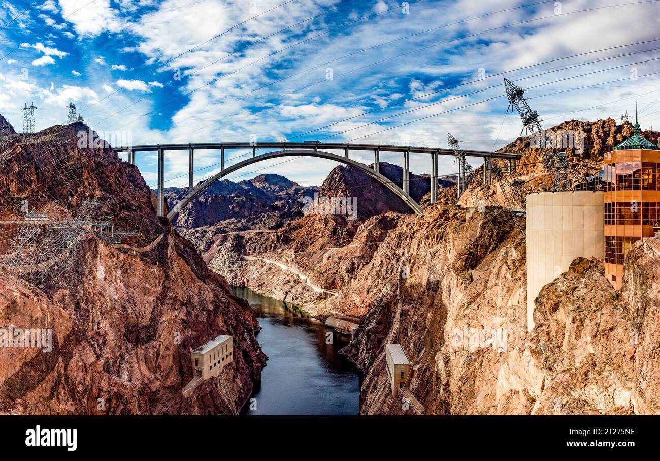 The Mike O'Callaghan-Pat Tillman Memorial Bridge, next to the Hoover ...