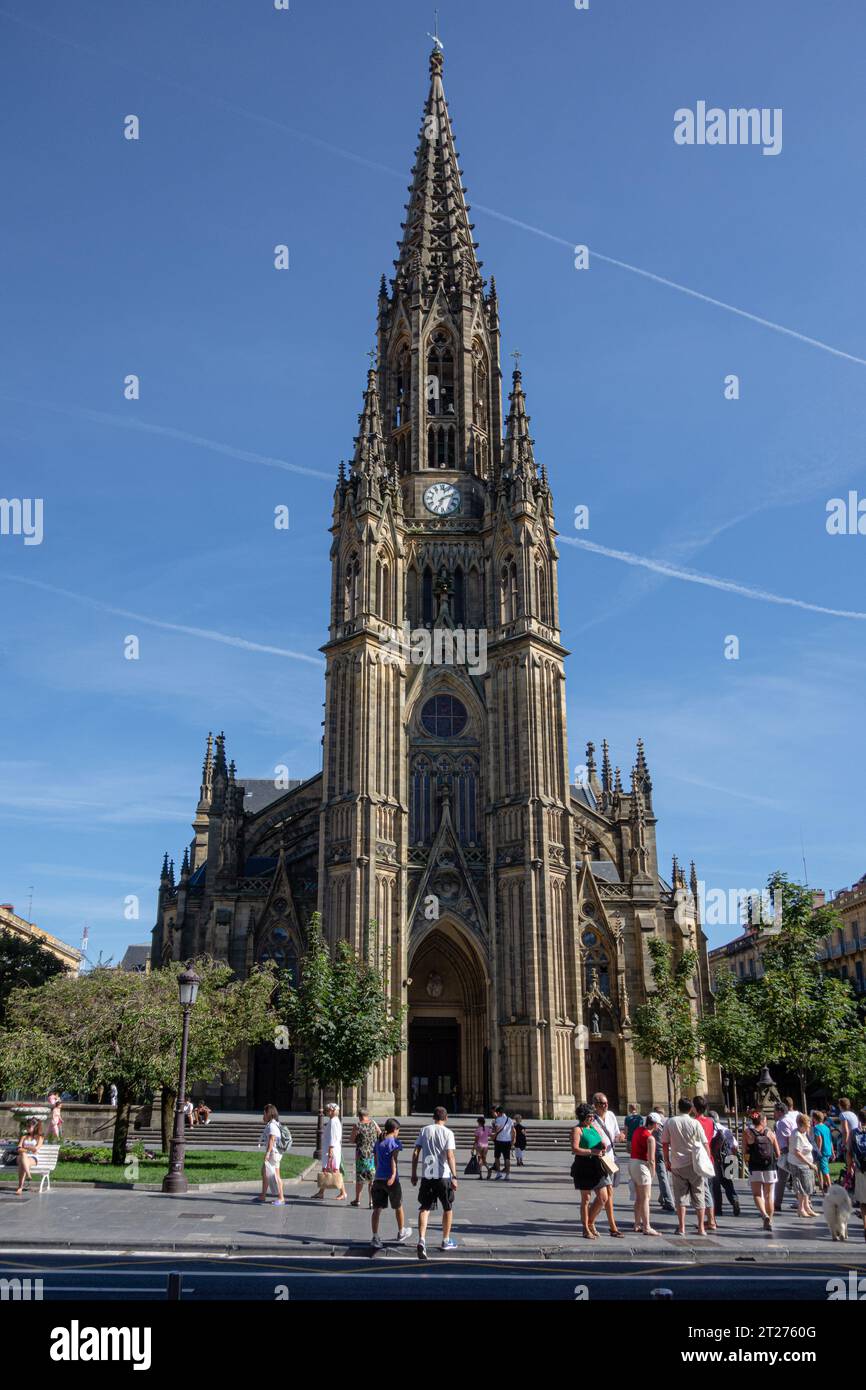 Crowd in front of San Sebastián Cathedral, Basque Country, Spain Stock ...