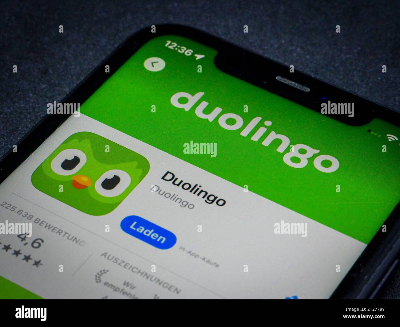 App Store - Apple 16.10.2023: Apple App Store auf einem iPhone. App ...