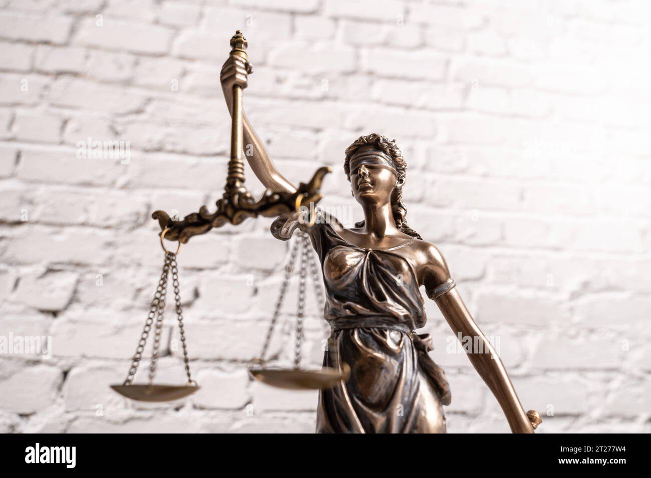Augsburg, Bavaria, Germany. 16th Oct, 2023. Justitia figure in front of ...