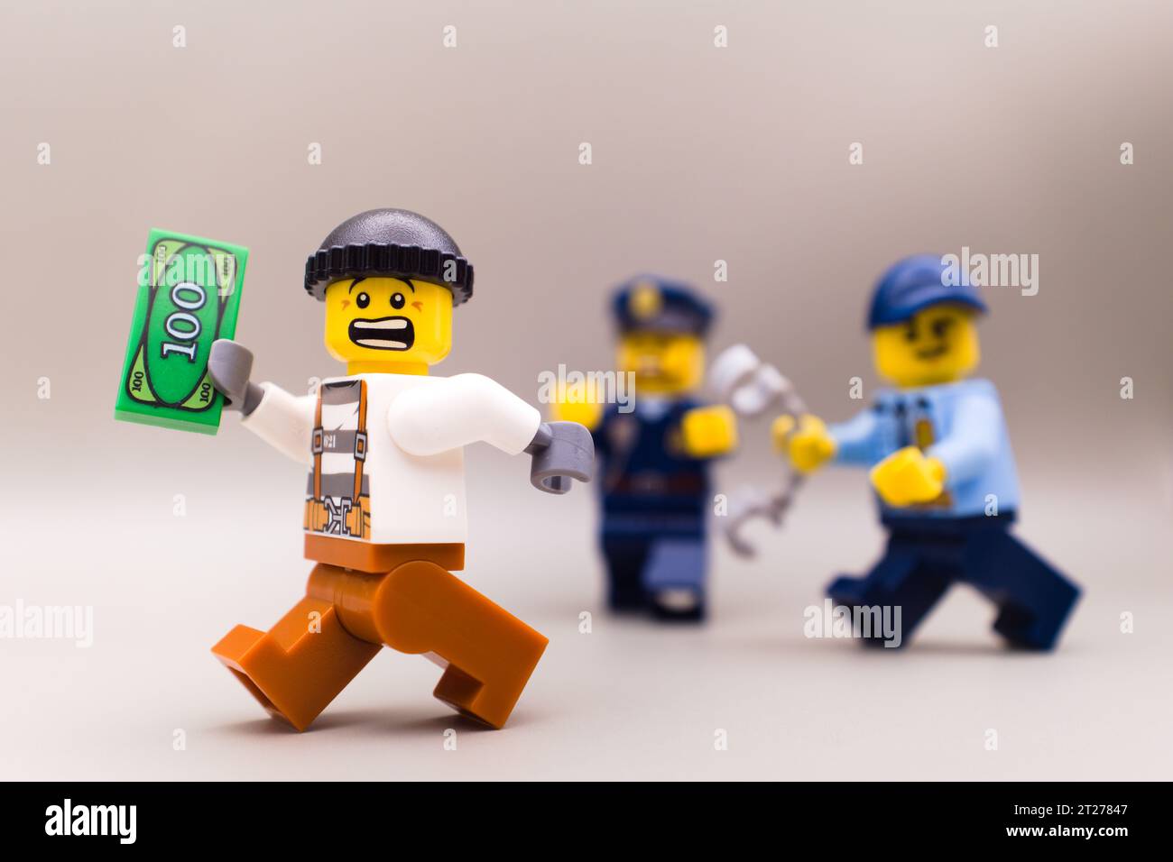 Bank robbery hi-res stock photography and images - Alamy