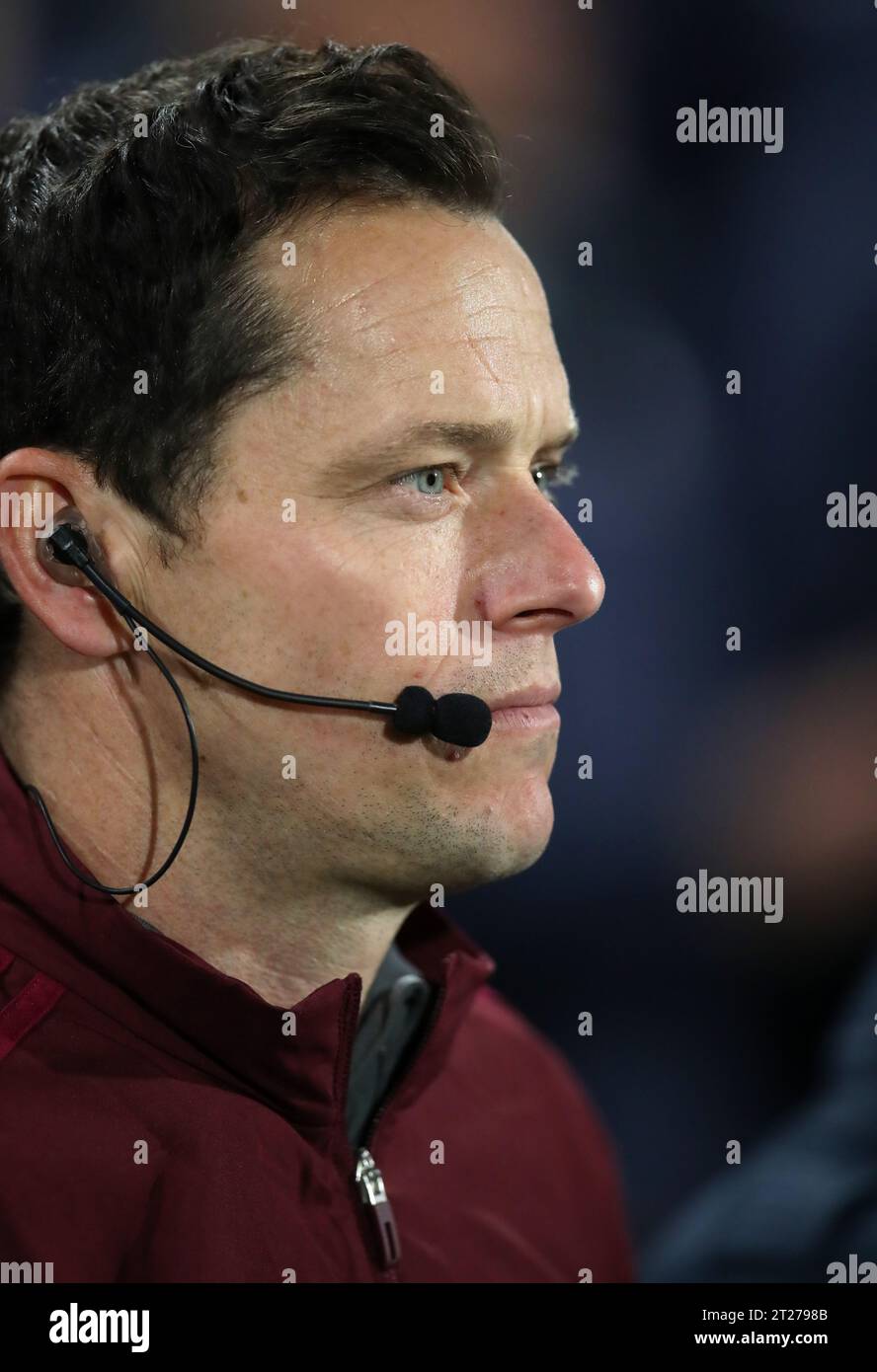 Fourth official referee Darren England during the international ...
