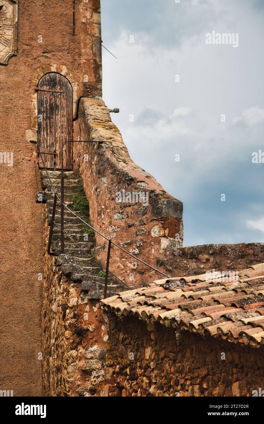 a path along a wall Stock Photo - Alamy