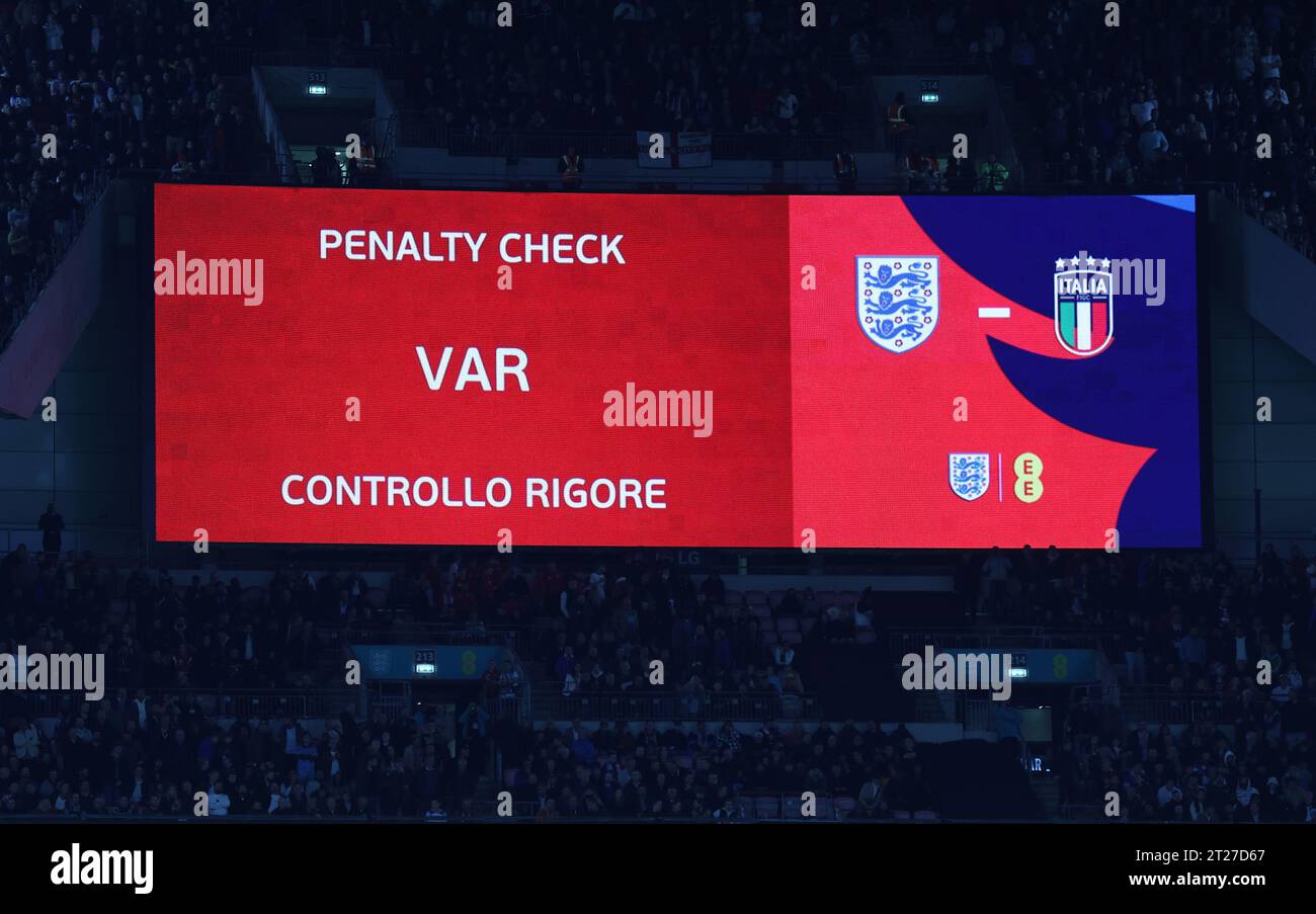 Big screen wembley stadium hi-res stock photography and images - Alamy