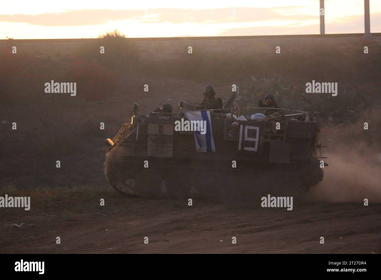 Israeli military mobility on the Gaza border SDEROT, ISRAEL - OCTOBER ...