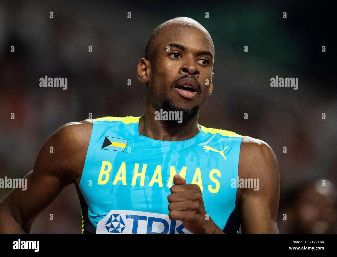 Steven Gardiner of the Bahamas competing in the men’s 400m heat 3 at ...