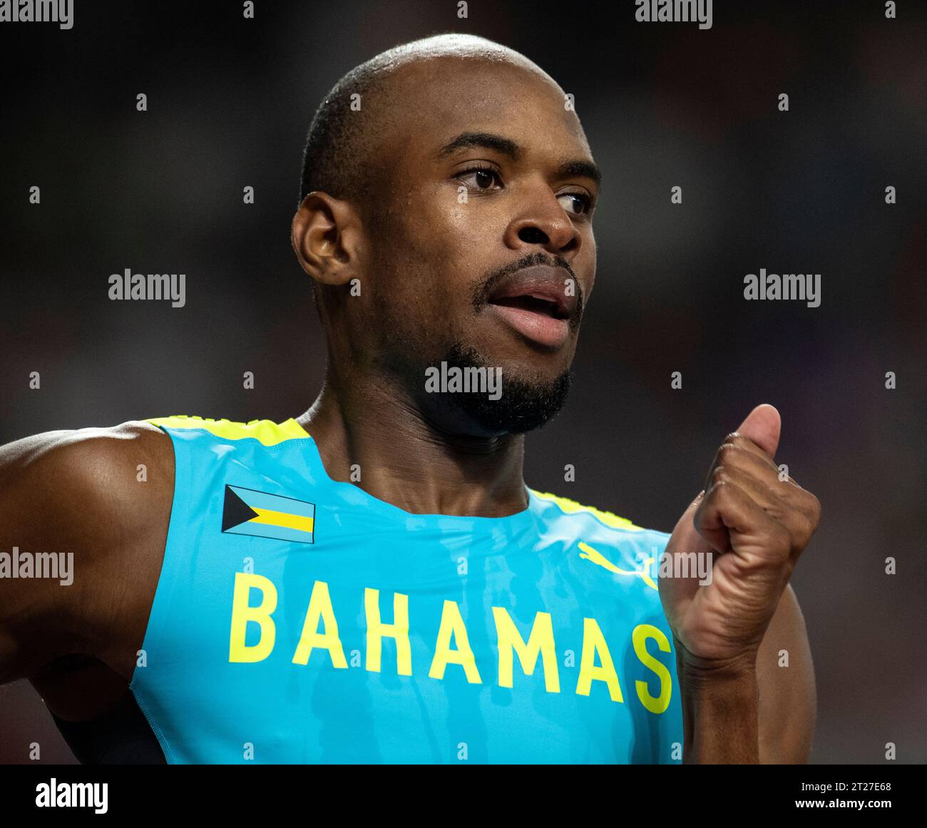 Steven Gardiner of the Bahamas competing in the men’s 400m heat 3 at ...
