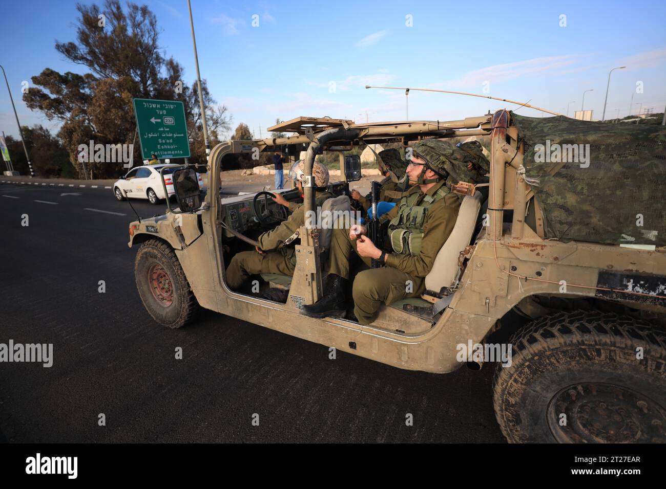 Israeli military mobility on the Gaza border SDEROT, ISRAEL - OCTOBER ...