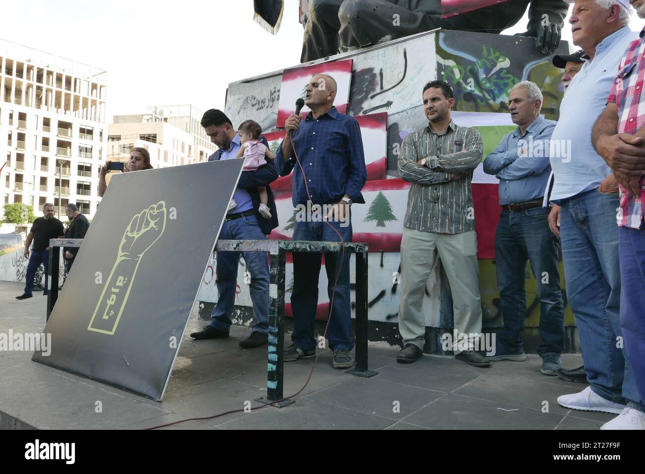 Beirut, Lebanon. 17th Oct, 2023. Dozens of activists mark fourth ...